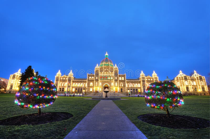 Victoria city night scene stock photo. Image of downtown - 15153574