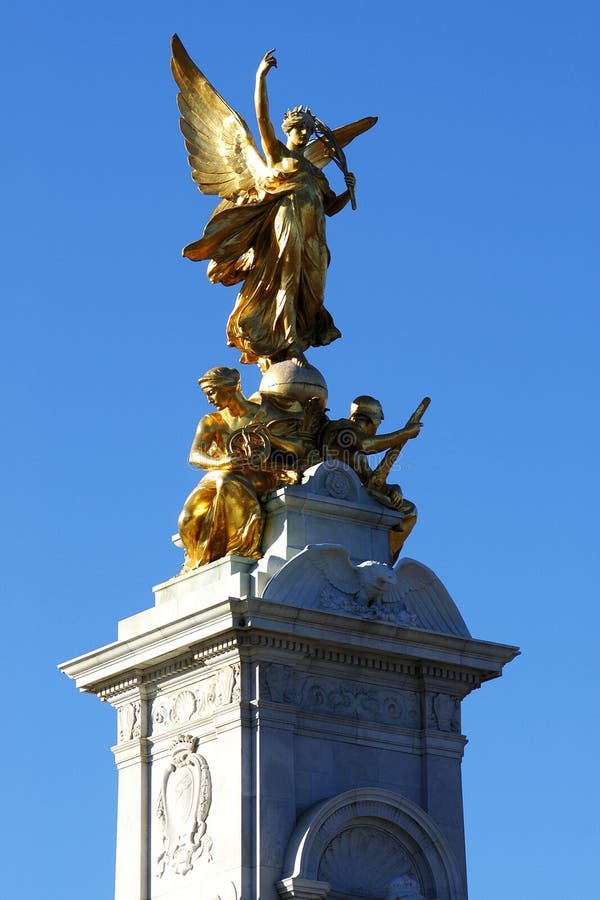 Queen Victoria Memorial Statue Stock Image - Image of britain, england ...