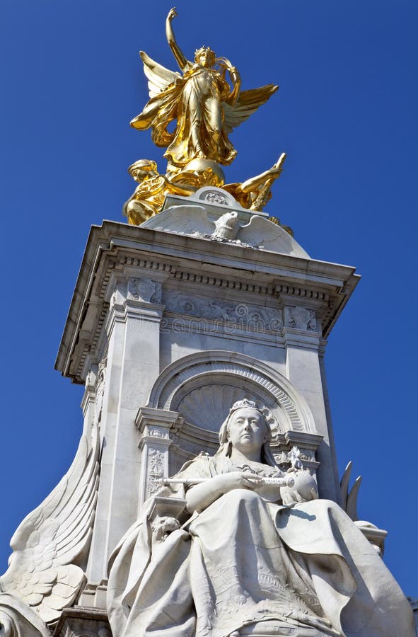 Victoria Memorial in London Stock Image - Image of monument, great ...