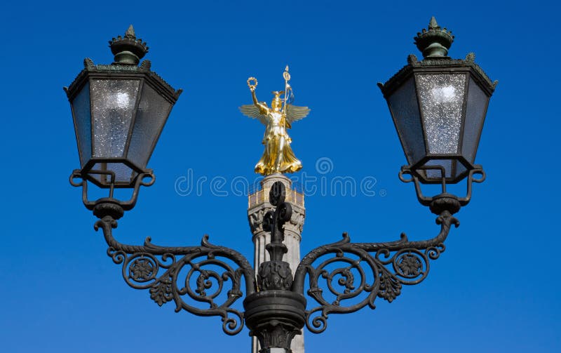 Victoria Statue with Street Light Stock Photo - Image of statue ...