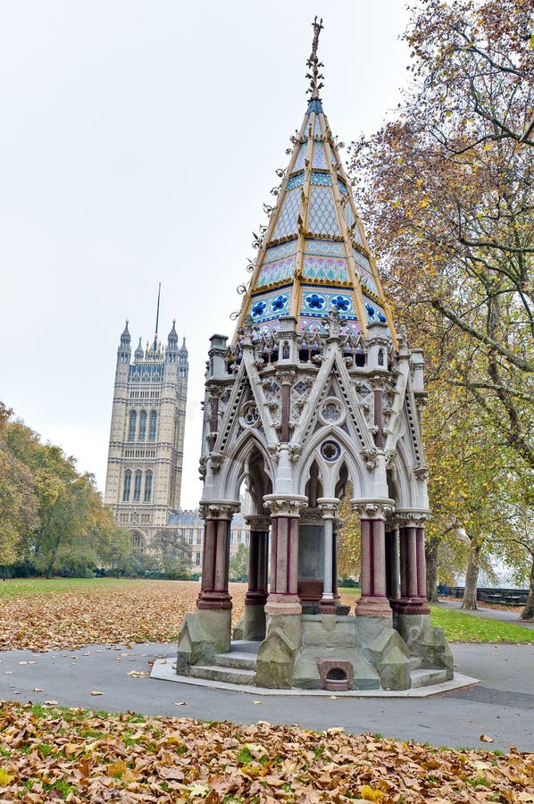 Victoria Tower Gardens at London, England Stock Photo - Image of ...