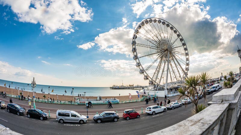 Victoriaans Brighton Pier En Brighton Rijden Redactionele Afbeelding ...