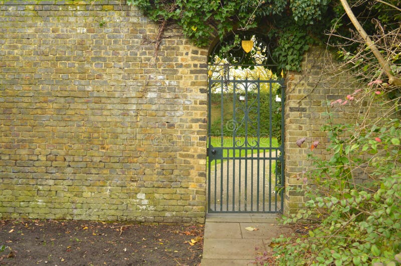 Victorian cast iron gate stock photo. Image of historic - 193468050