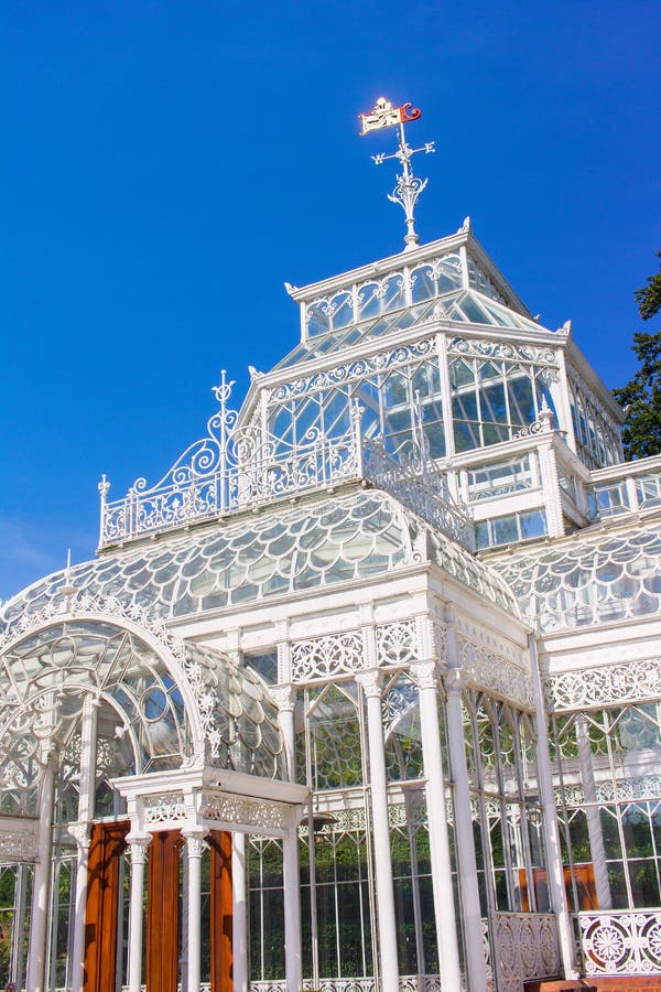346 Old Victorian Greenhouse Stock Photos - Free & Royalty-Free Stock ...