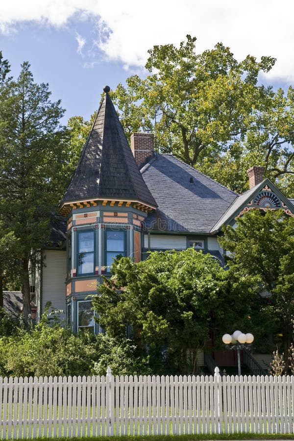 Victorian House Free Stock Photos & Pictures, Victorian House Royalty ...