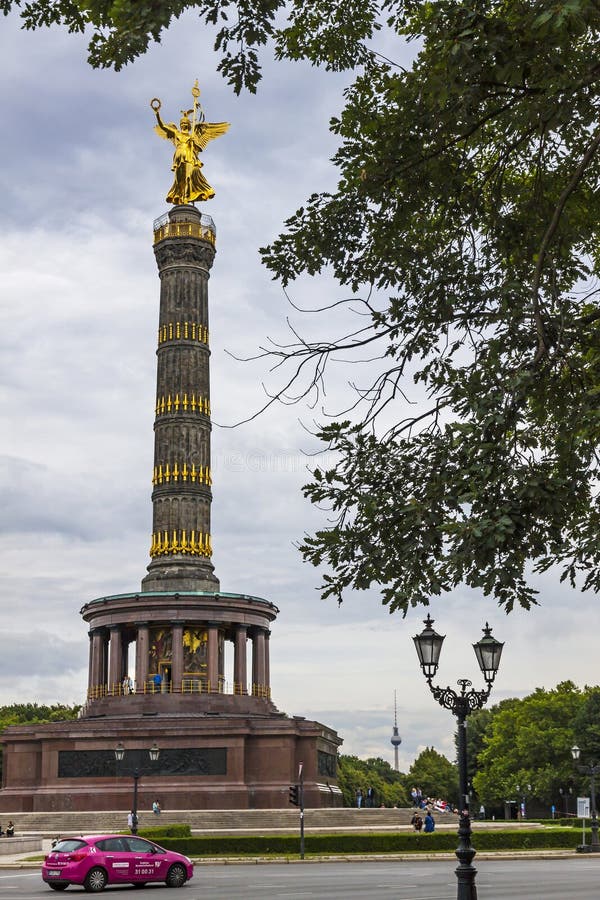 Victory Column Siegessaeule A Berlino, Germania Fotografia Editoriale ...