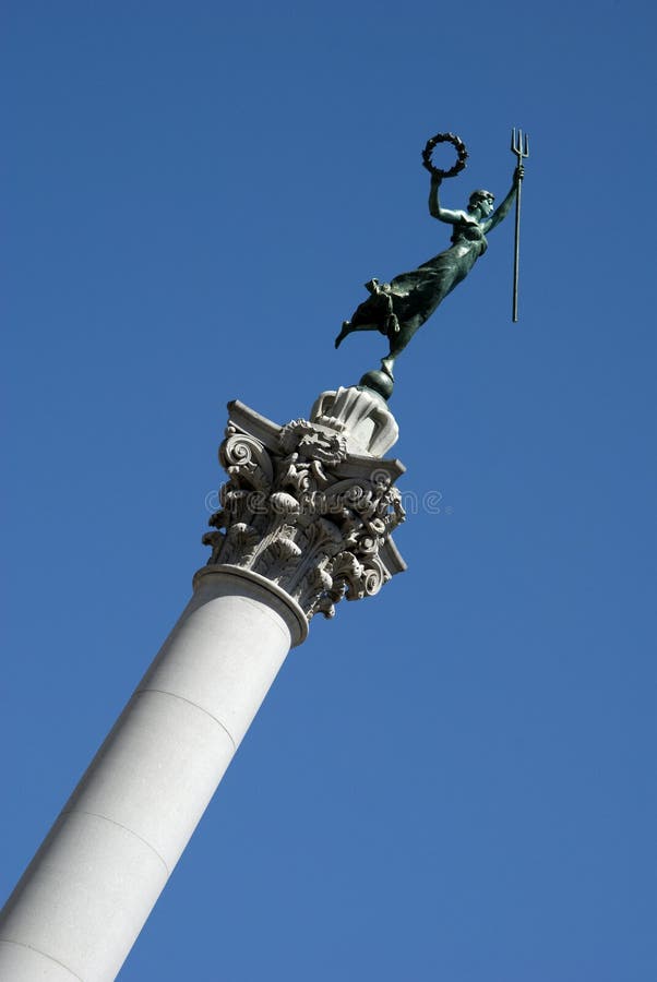 Victory Statue Union Square SF Stock Image - Image of downtown ...