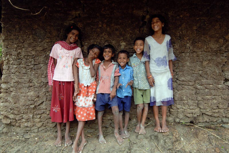 Vida de la aldea foto editorial. Imagen de retratos, looking - 24730741