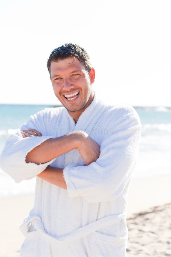 Hombre despreocupado sano imagen de archivo. Imagen de libertad - 10988819