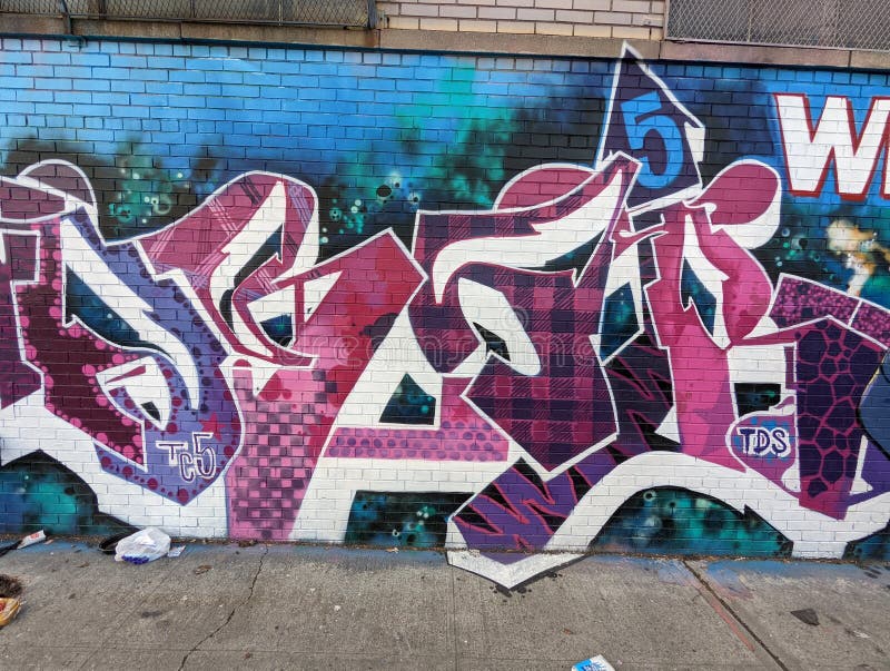 Vida do grafite de rua imagem editorial. Imagem de pintura - 247189960