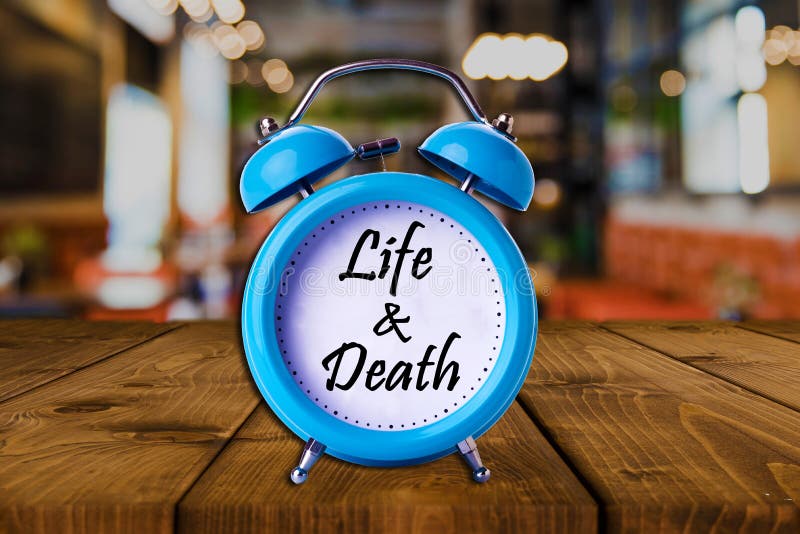 Vida e morte. foto de stock. Imagem de segundo, macro - 196461226