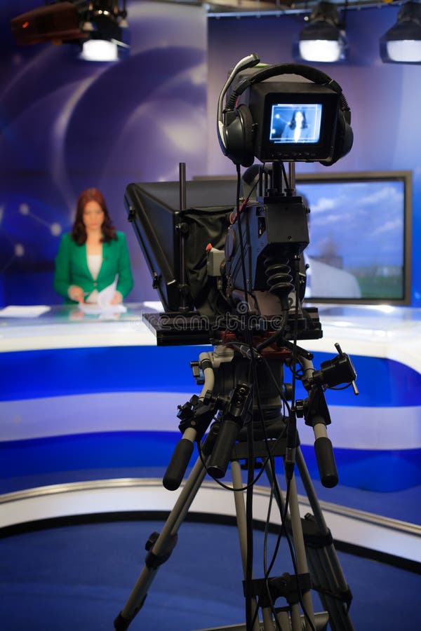 Reporter stock image. Image of body, news, live, camera - 5945331