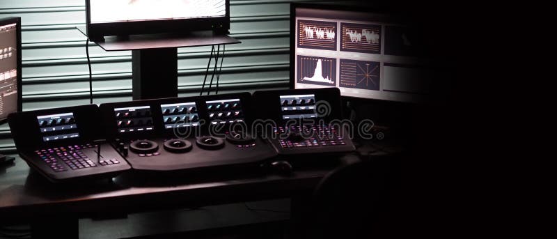 Video Editing Controller Machine for Color Edit in Post Video ...