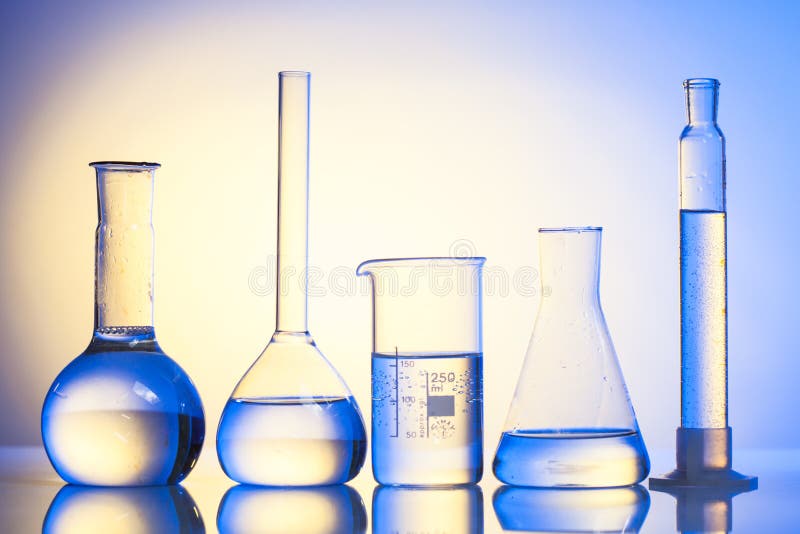 Vidrio del laboratorio foto de archivo. Imagen de analice - 44871506