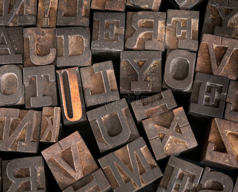 Vieille imprimante Letters photo stock. Image du bloc - 38381116