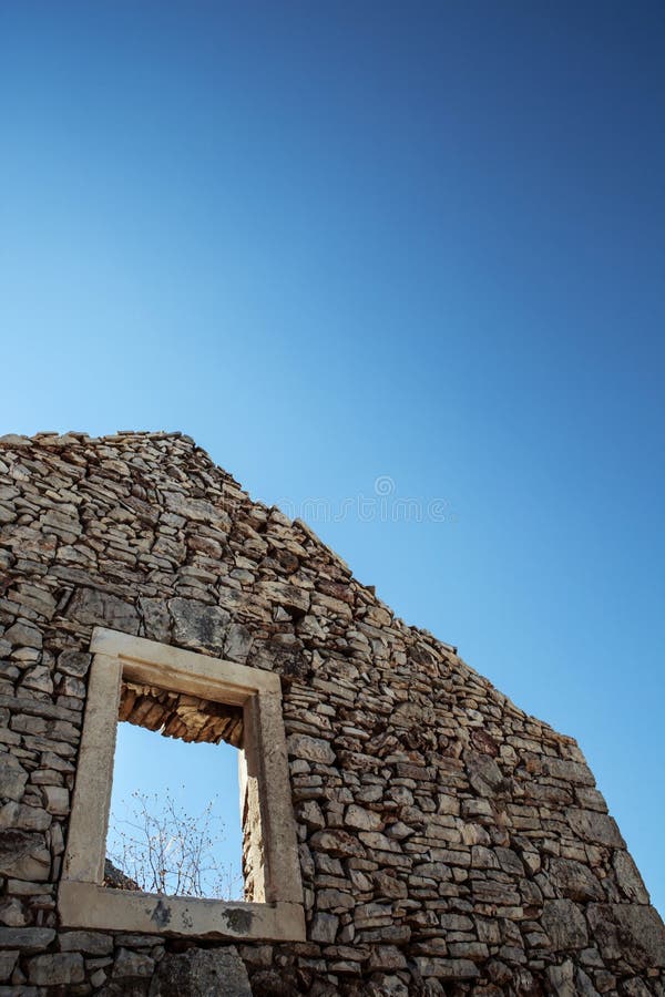 Vieille Maison Rustique En Pierre Image stock - Image du été, européen ...