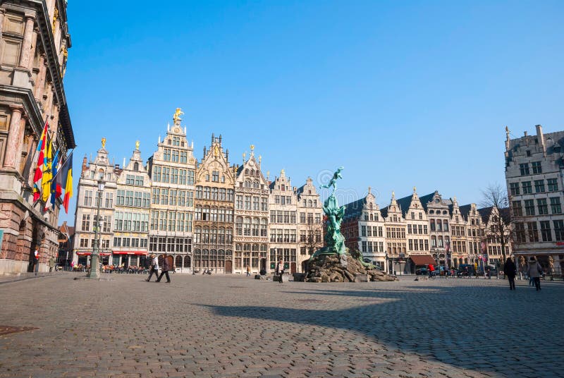 Vieille Ville D'Anvers, Belgique Image stock - Image du centre, ville ...