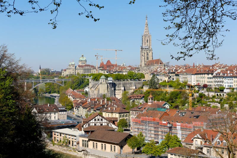 Vieille Ville De Berne Et De Son Architecture Photo stock éditorial ...