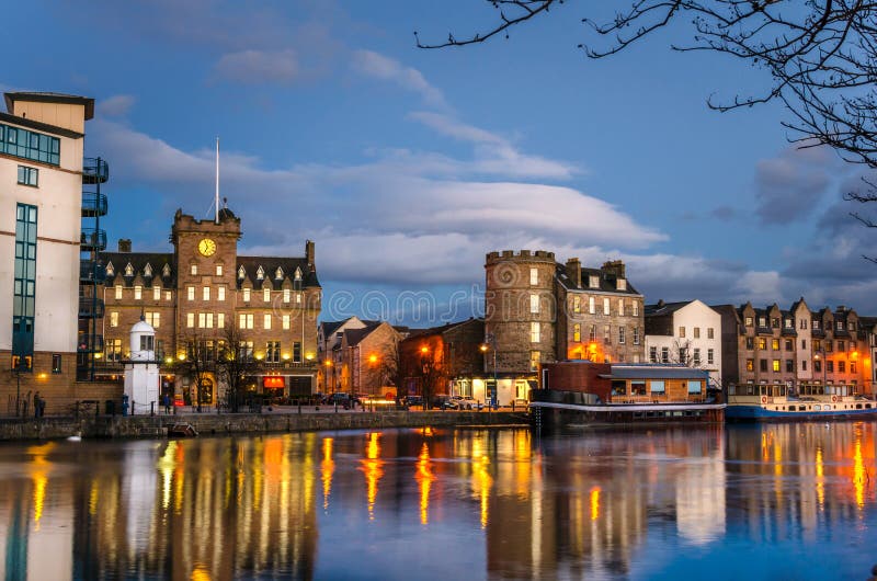 Distrito De Leith Dock Edinburgh. Cotland Foto de archivo - Imagen de ...