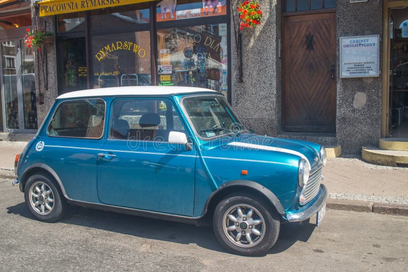 Mini Cooper Azul S Bayswater Foto editorial - Imagen de azul, cooper ...