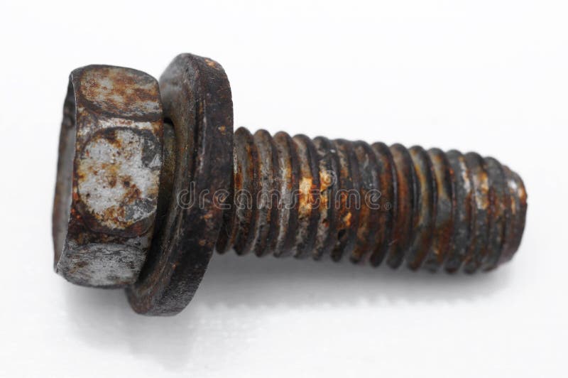Viejo tornillo oxidado foto de archivo. Imagen de roscado - 12291498
