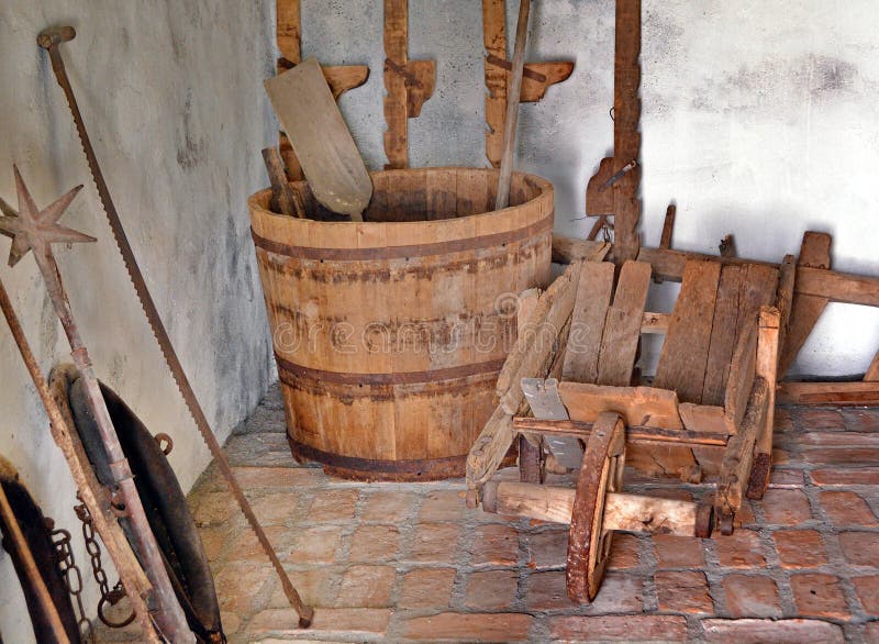 628 Objetos Medievales Fotos de stock - Fotos libres de regalías de ...