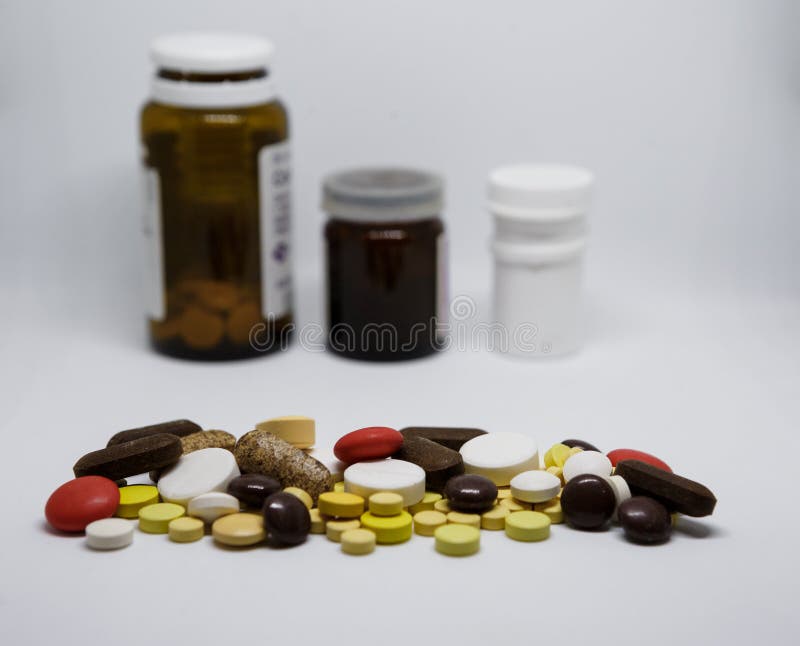 Viel Bunte Medikation Und Pillen Stockbild - Bild von verordnung ...