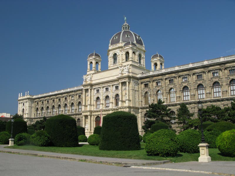 Vienna (Austria) stock photo. Image of palace, landmarks - 10832698