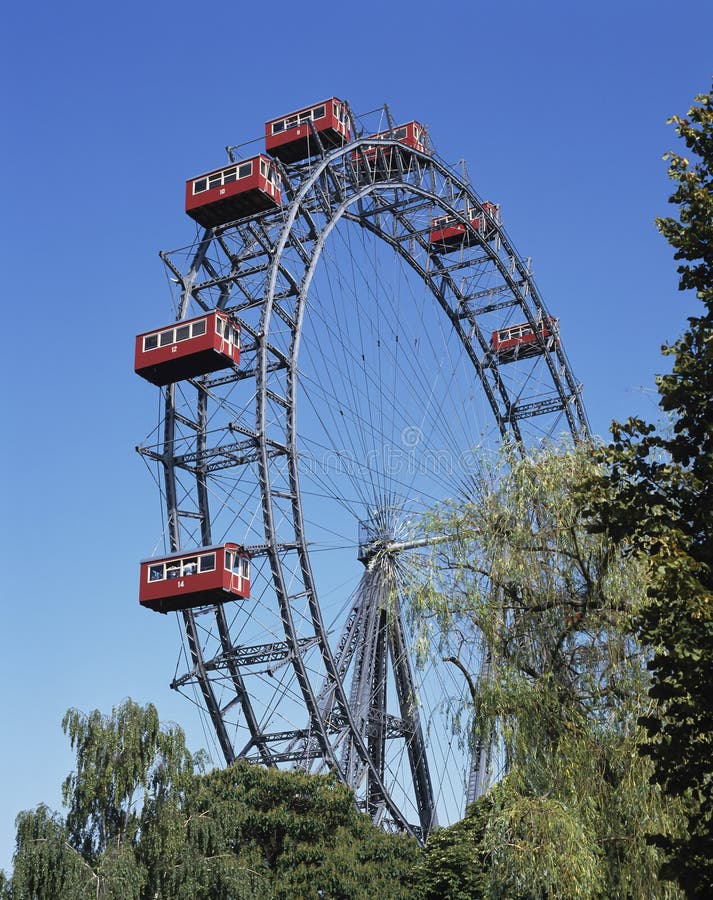 Ruota Del Prater Di Vienna Foto Stock - Download 126 Royalty Free Photos
