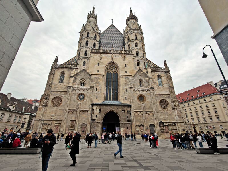 Vienna Austria - St. Stephan Cathedral Editorial Photo - Image of ...