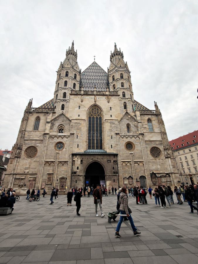 Vienna Austria - St. Stephan Cathedral Editorial Photo - Image of ...
