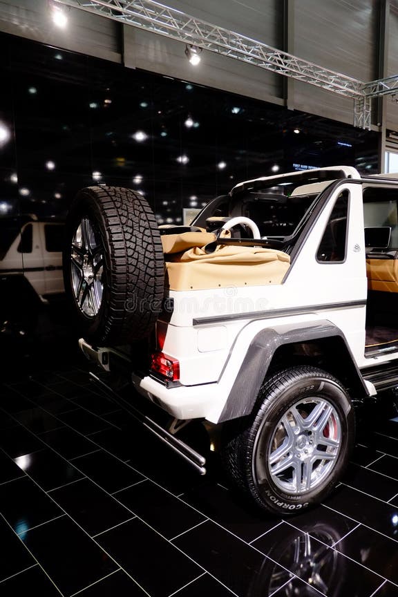 Vienna Autoshow, Mercedes Benz Amg, G-class Editorial Stock Photo ...