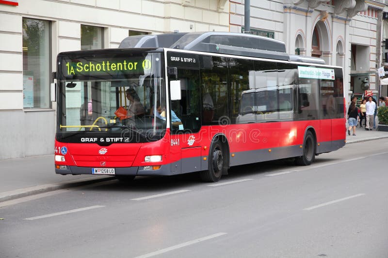 Vienna bus editorial image. Image of commuter, architecture - 28391700