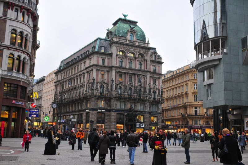 Vienna city view editorial photo. Image of evening, land - 186713886