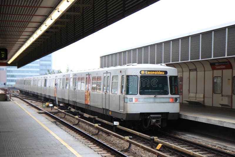 Vienna Metro Departs Station Stock Photo - Image of overground, rails ...