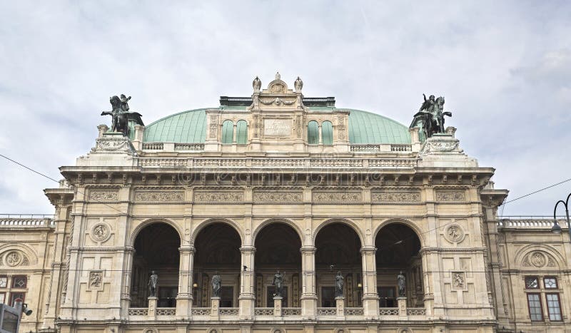 Vienna State Opera editorial image. Image of royal, building - 77469085