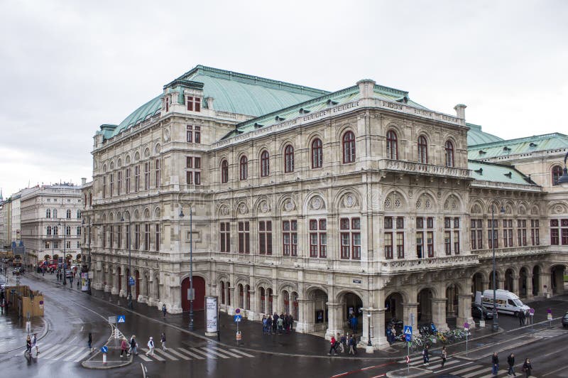 Vienna State Opera stock image. Image of central, classic - 136348659