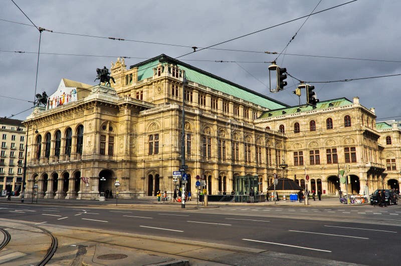 Vienna State Opera House stock photo. Image of building - 43778478