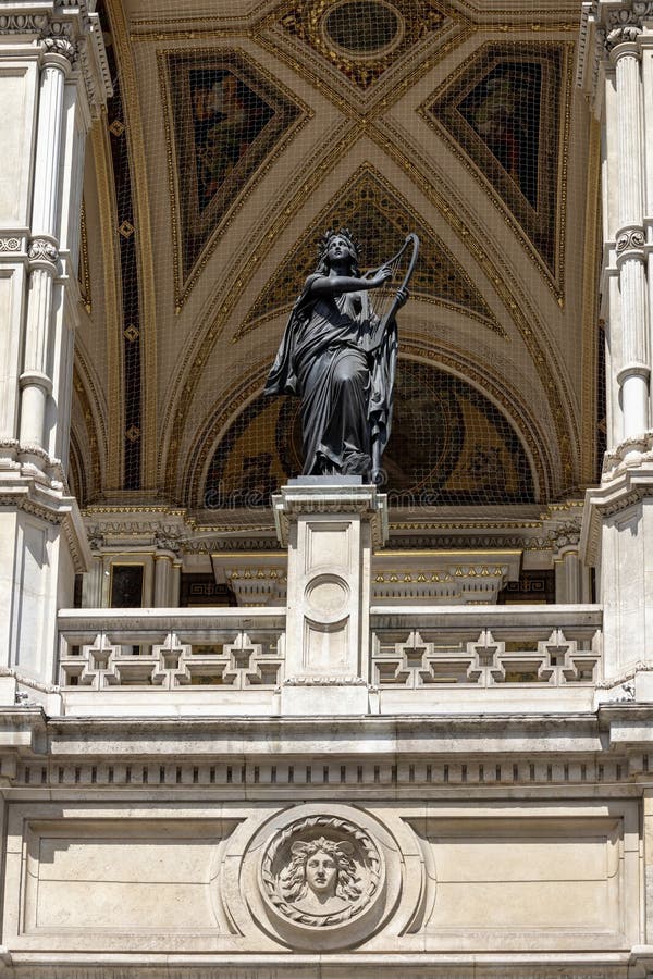 Vienna State Opera, Neo-renaissance Building on the Vienna Ring Road ...