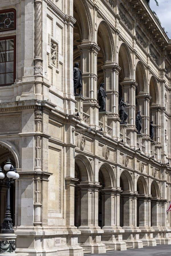 Vienna State Opera, Neo-renaissance Building on the Vienna Ring Road ...