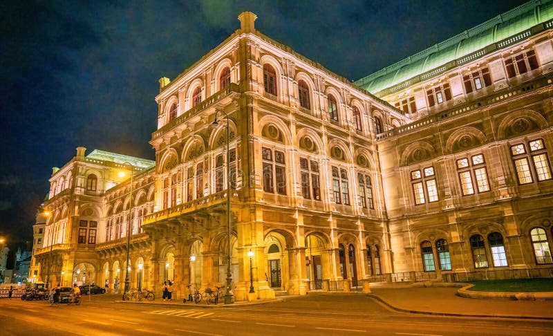 Vienna State Opera at Night, Vienna, Austria Editorial Photo - Image of ...
