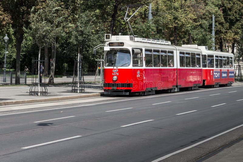 Vienna Tram editorial stock photo. Image of history, downtown - 43844588