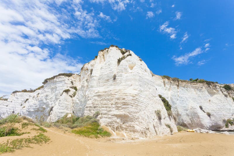 Vieste, Italy - Impressive Chalk Cliffs at the Beach of Vieste Stock ...