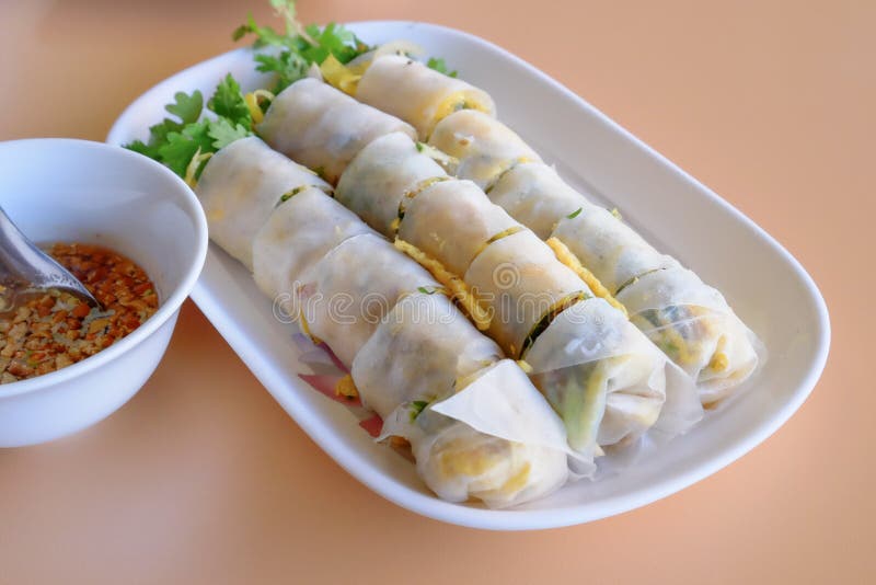 Vietnamese Appetizer, Vegetable Springroll Stock Image - Image of sauce ...