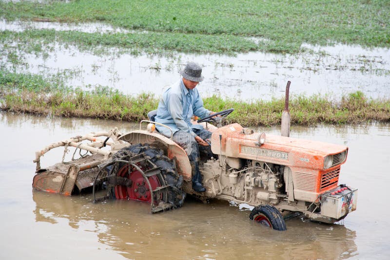 Vietnamese farmer editorial stock photo. Image of farming - 23729913