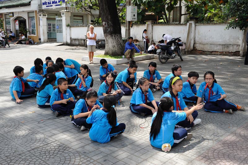 Vietnamese school class editorial photo. Image of uniform - 22968056