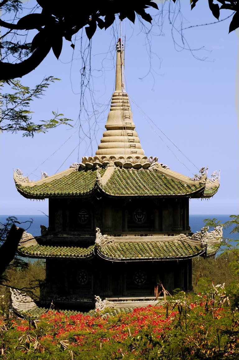 18,620 Vietnamese Temple Architecture Stock Photos - Free & Royalty ...