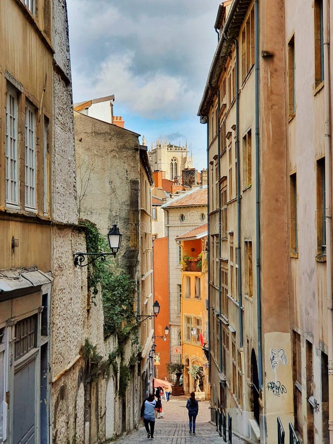 Oud De Stadsdistrict Van Lyon, Vieux Lyon, Frankrijk Redactionele Stock ...