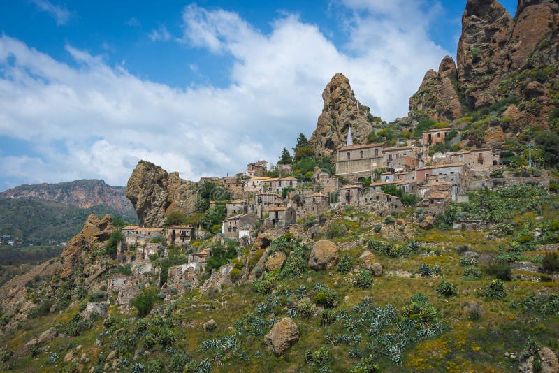 Pentedattilo Ghost Town Calabria Italy Stock Photos - Free & Royalty ...