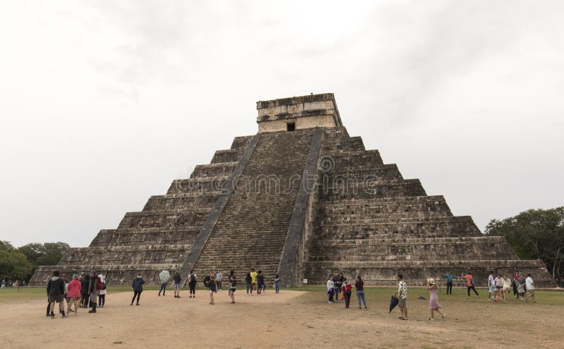 View of Ancient Pyramid in Chichen Itza Editorial Photo - Image of ...